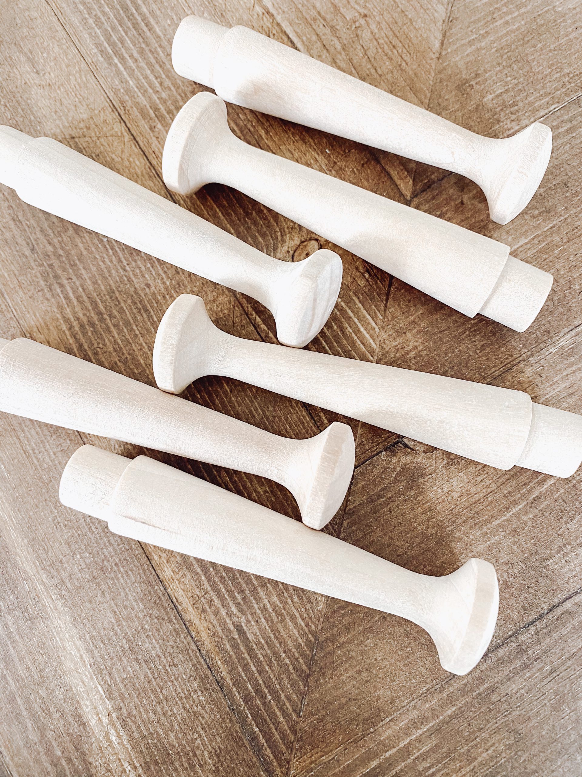 DIY SHAKER PEG RAIL – Making Home Matter