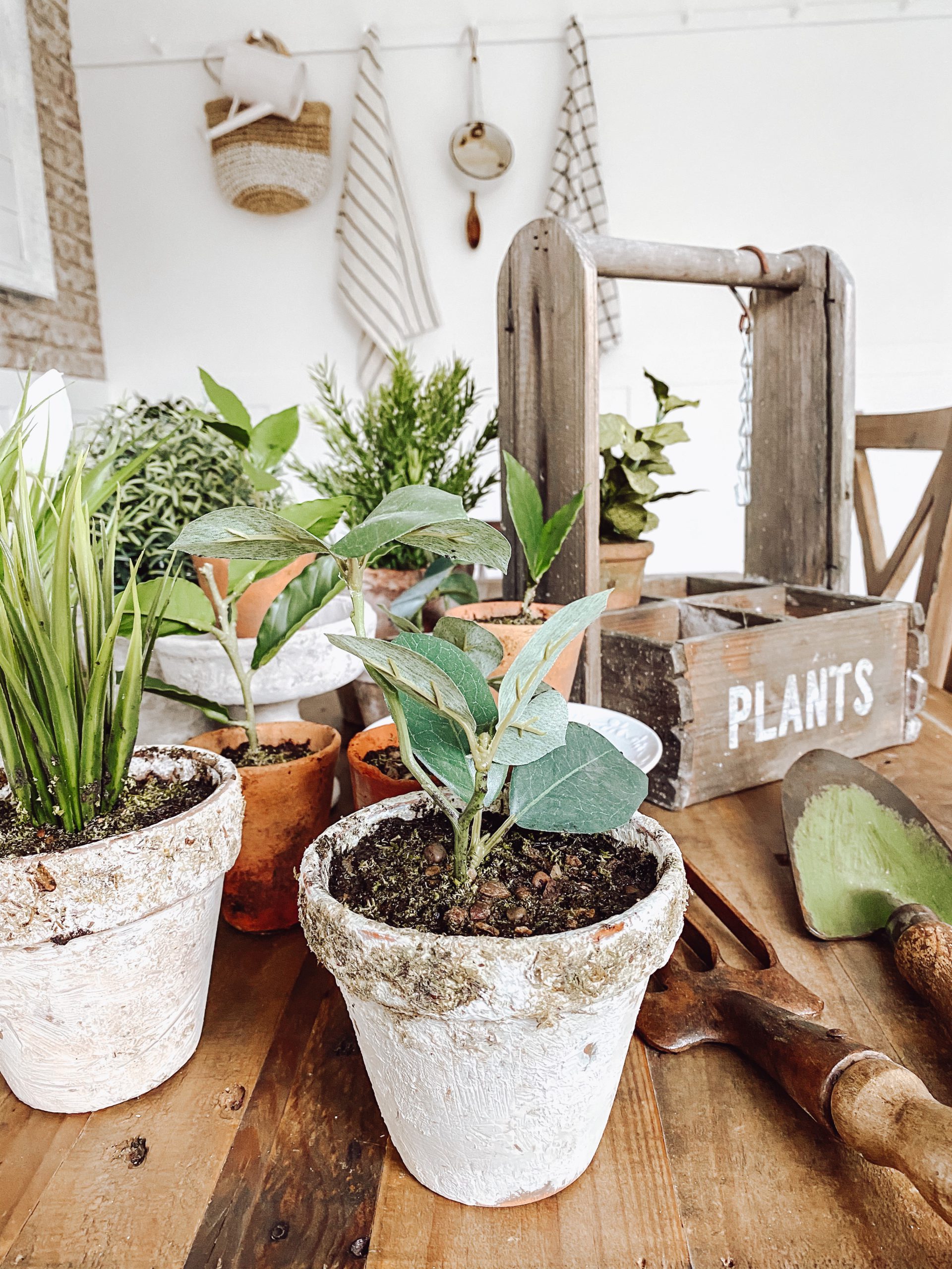 CREATE YOUR OWN ARTIFICIAL POTTED PLANTS – Making Home Matter